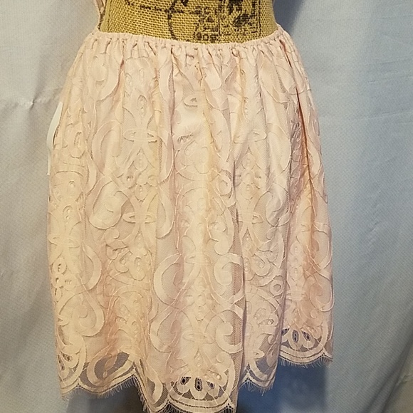 Tobi | Dresses | Tobi Strappy Back Lace Dress | Poshmark